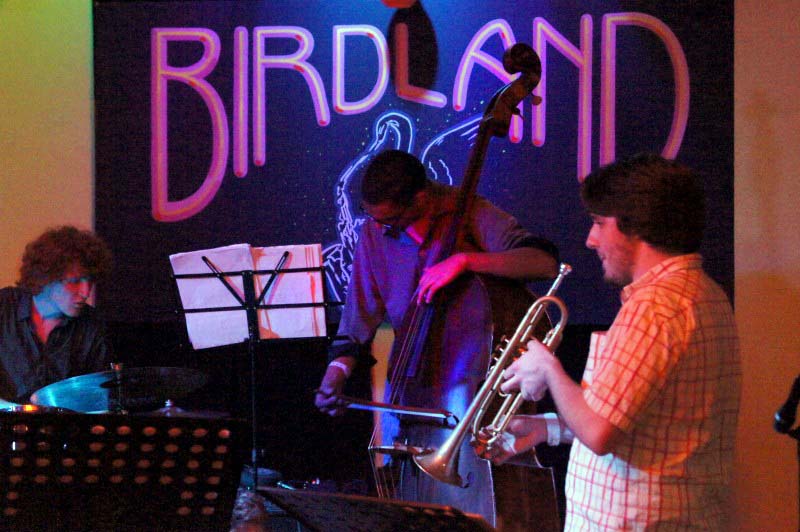 Canberra Jazz blog: Turossing it (Moruya 2011/1)