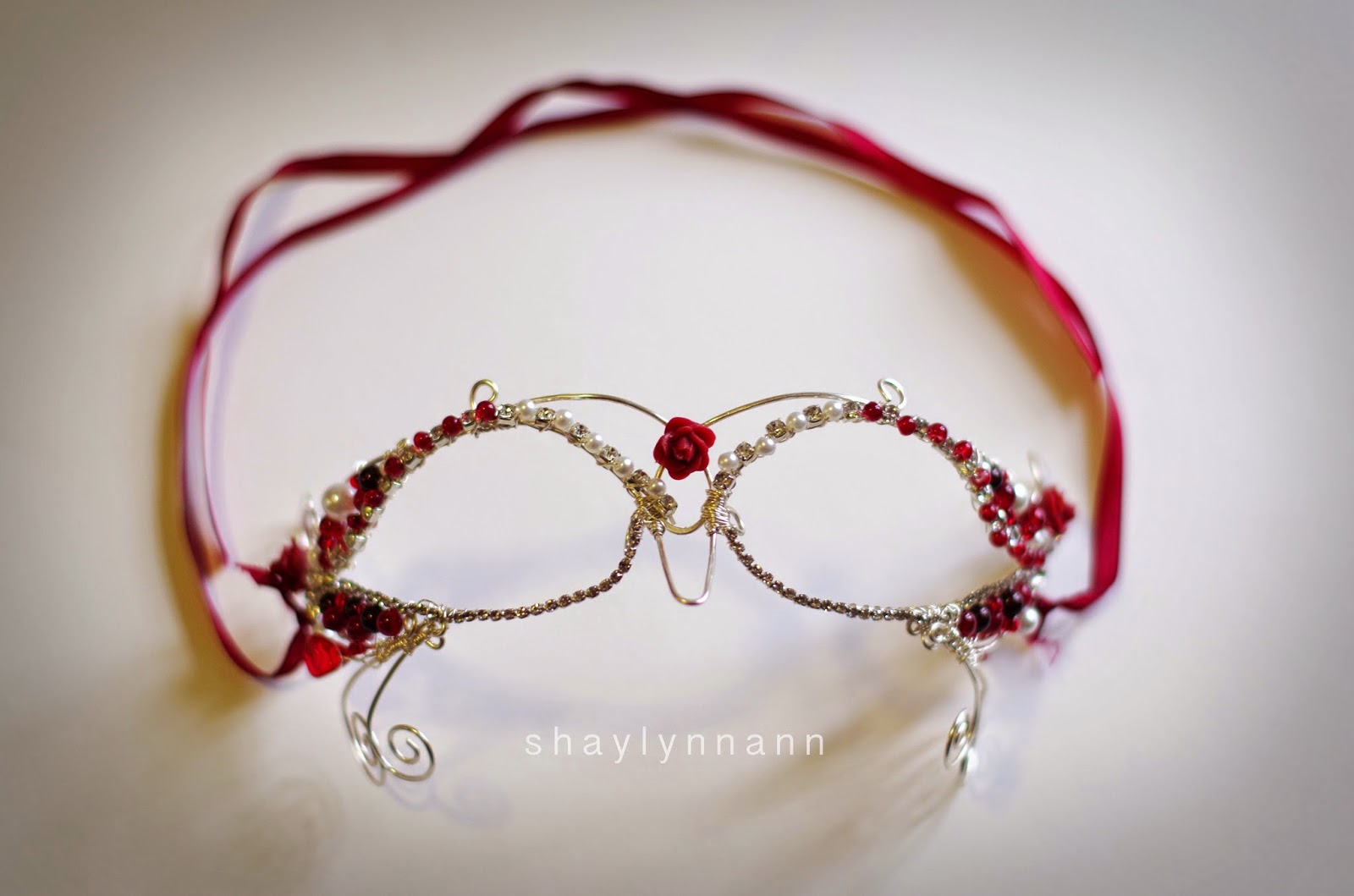 Wire Masquerade Mask - Shealynn's Faerie Shoppe