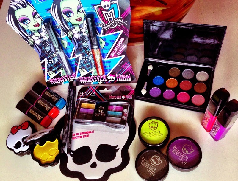 Diva no Comando : Resenha do Batom e do Kit Monster High da Marca Fenzza Make Up