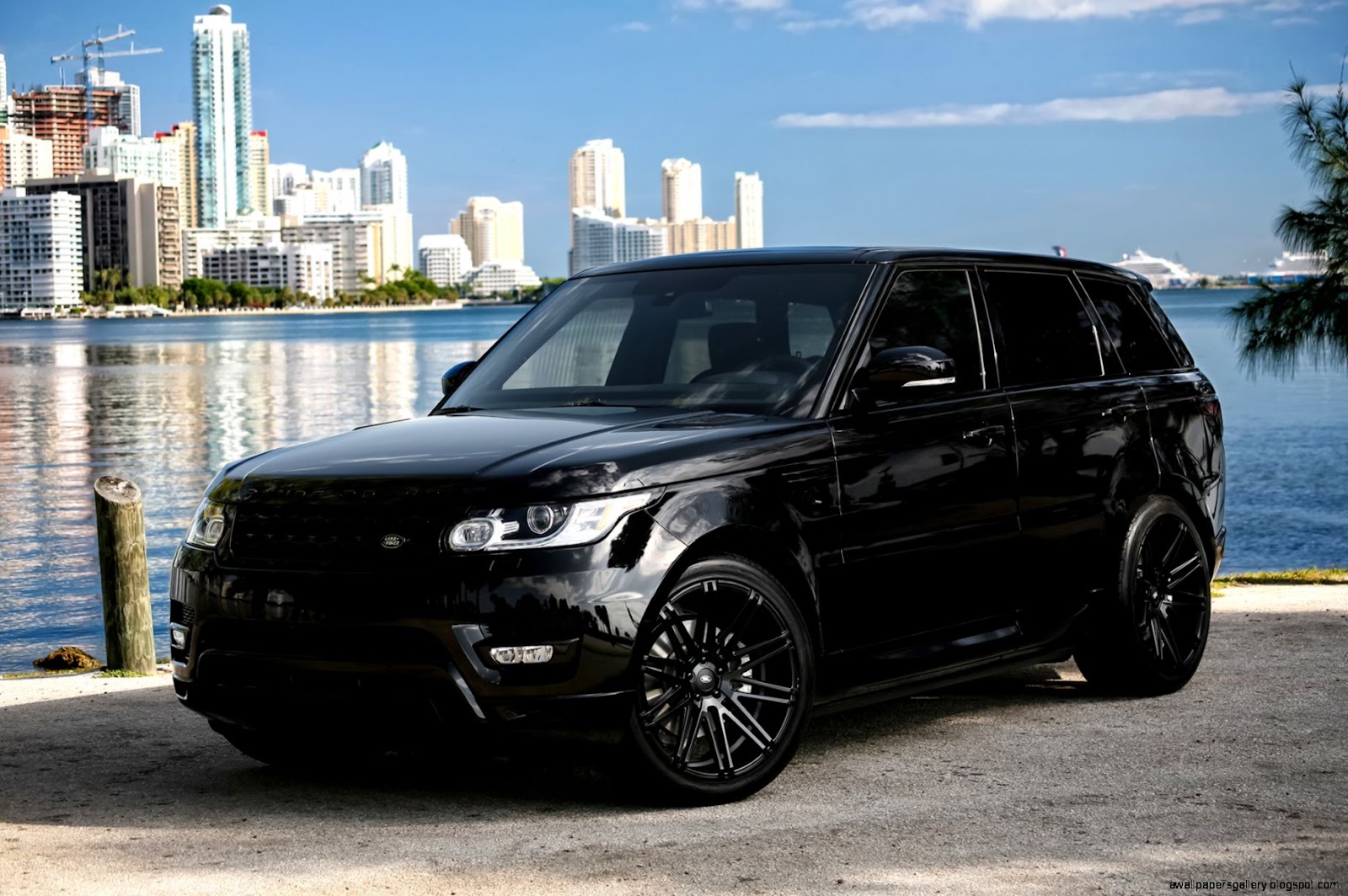 White Range Rover Evoque Black Rims | Wallpapers Gallery