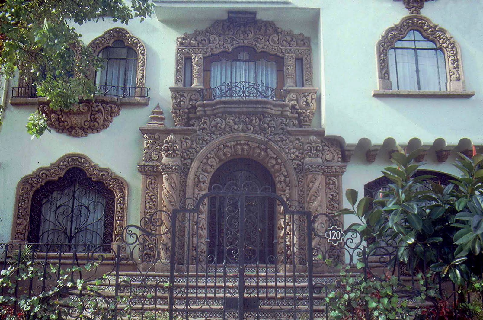 Polanco: Presidente Masaryk N° 120…