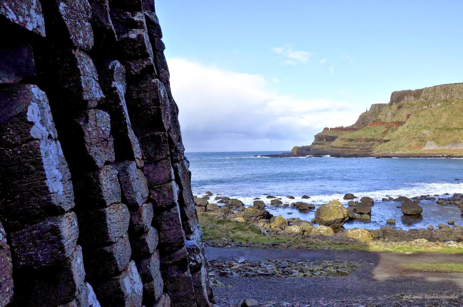 Naprzeciw SZCZĘŚCIU: Grobla Olbrzyma - Giant's Causeway w Północnej ...