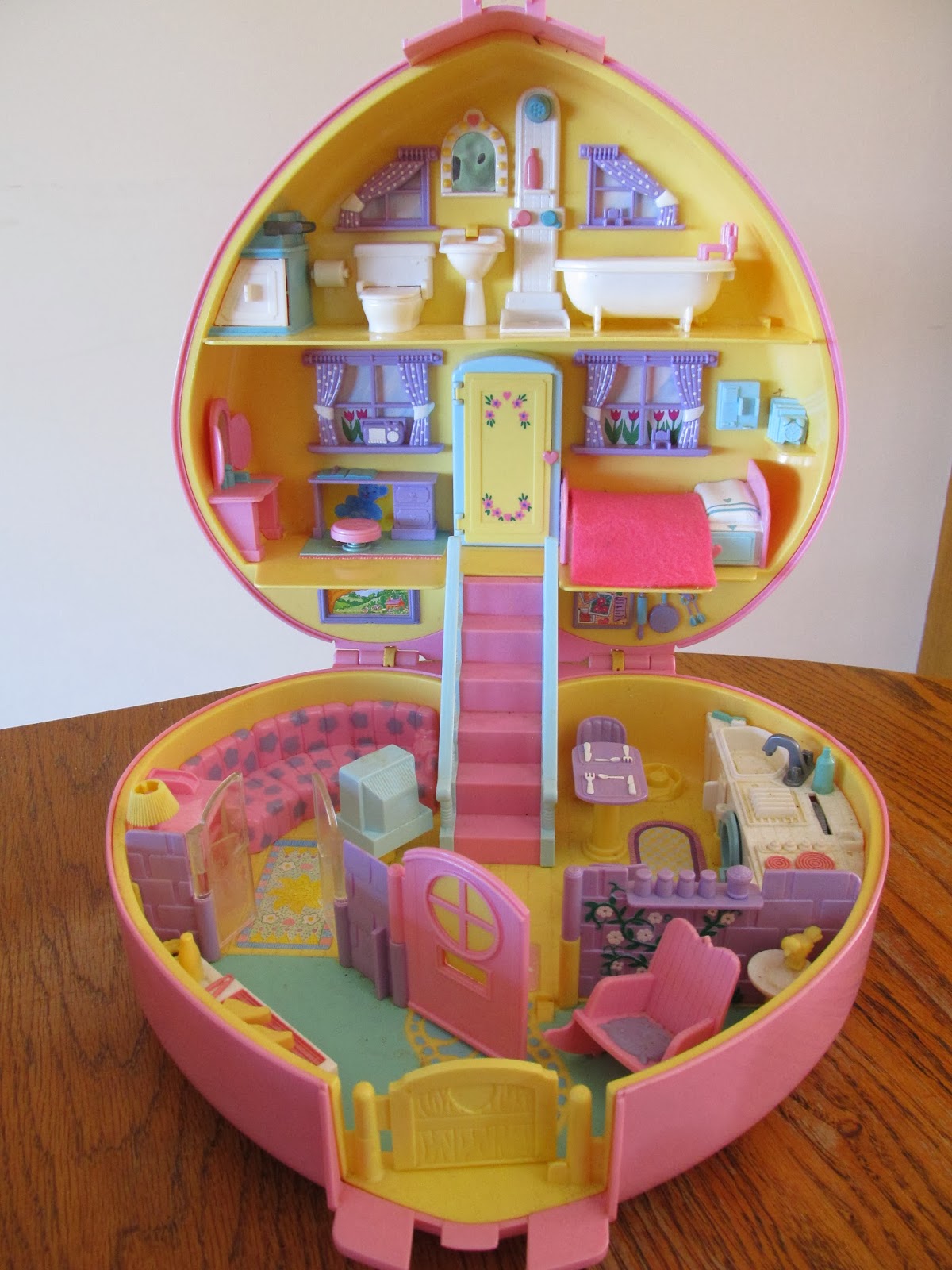 A Window To My World: Lucy Locket (And Friends!)