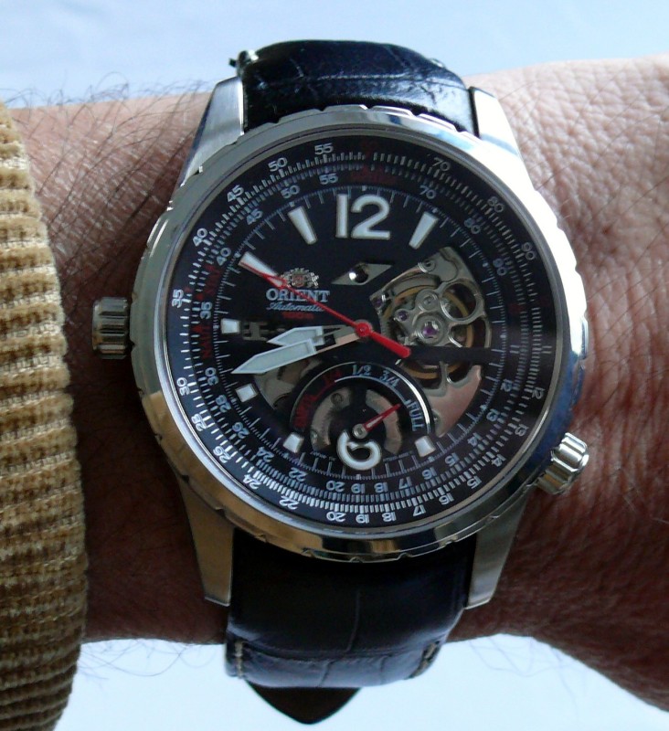 RACING Wrist watches- What's the lap time?