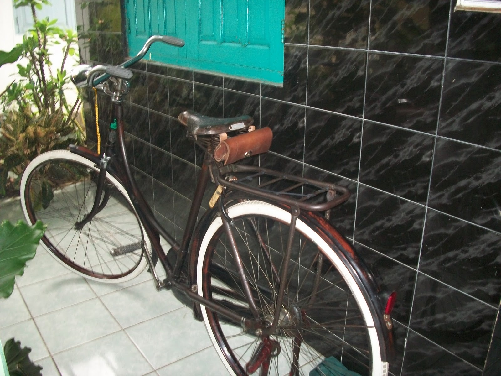 Gambar Sepeda Kuno Antik