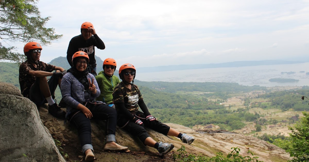 gagakasep: Rock Climbing Via Ferrata GUNUNG PARANG