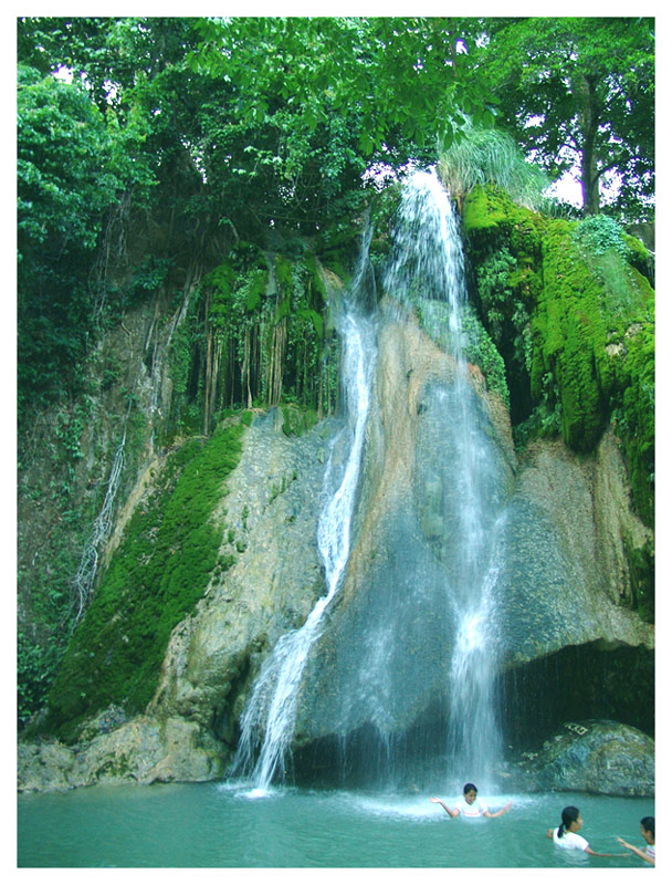 Filipinas Beauty: Delightful Batlag and Daranak Falls, Philippines