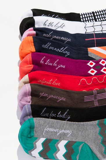 New Age Mama: Holiday Gift Guide - Posie Turner Mantra Socks