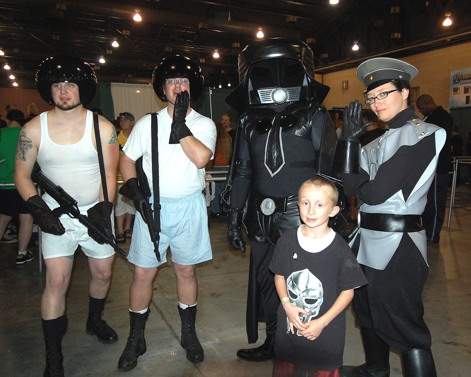 Fruitless Pursuits: 2012 Wizard World Philadelphia Comic Con Huge Photo ...