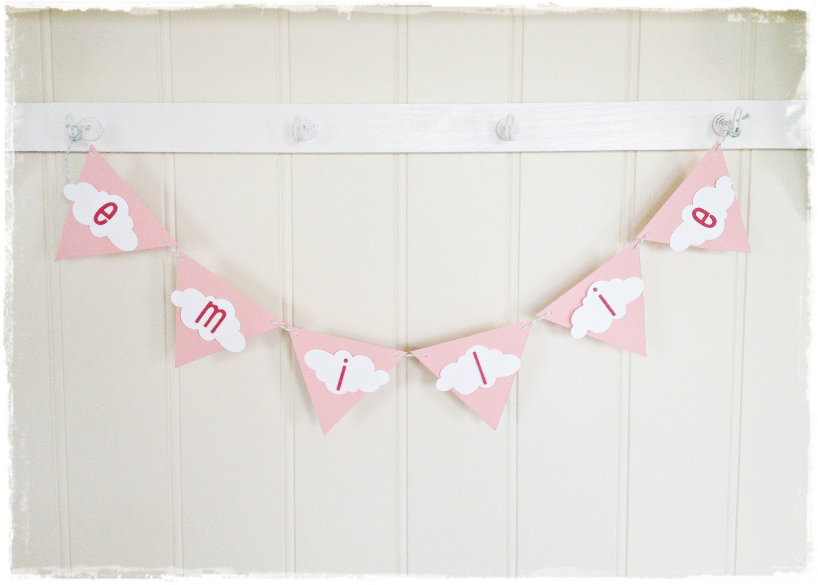 Babyshowerpikene: Hvordan lage vimpel