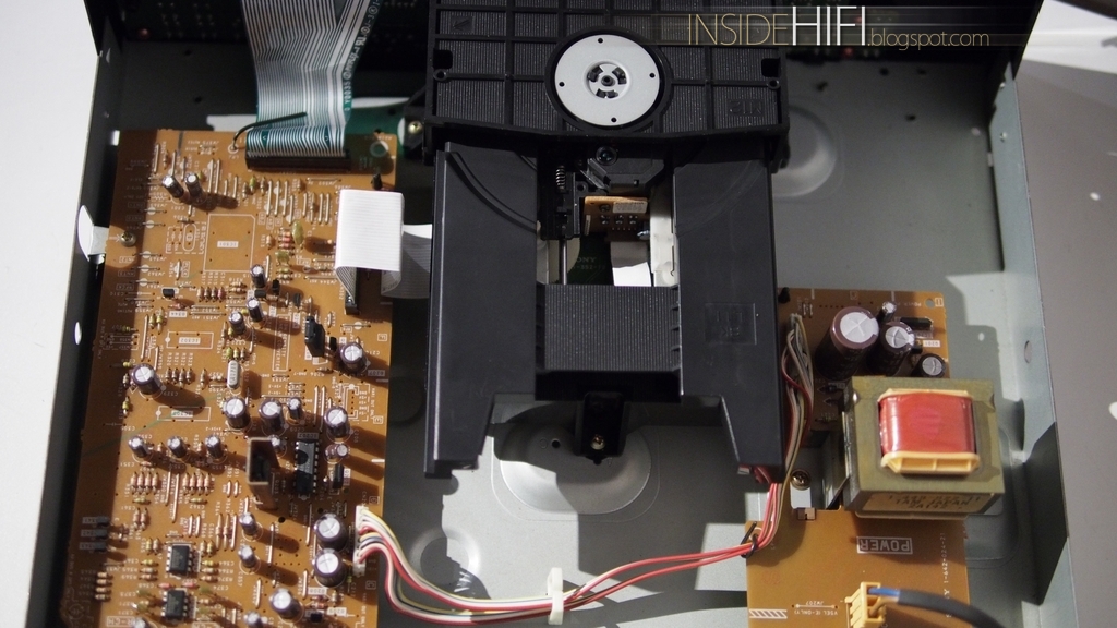 Inside Hi-Fi: Sony CDP-M33