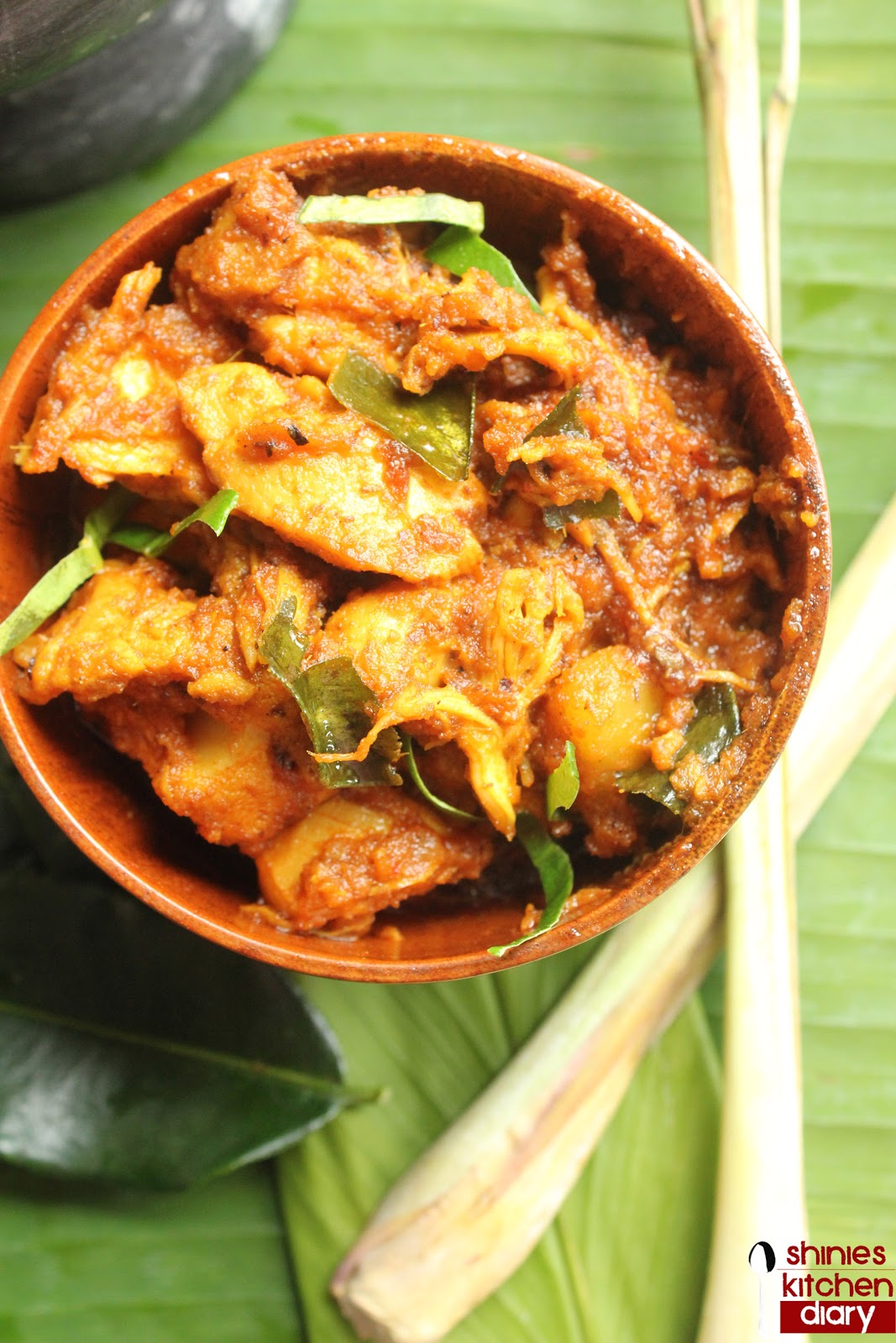 Chicken Rendang - Shinies Kitchen Diary