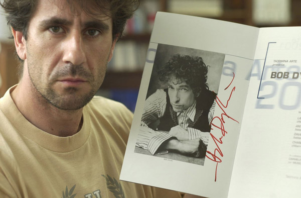 LET ME SEE YOUR BEAUTY