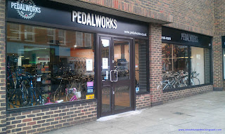 About Dunstable : Shops & Businesses in Dunstable