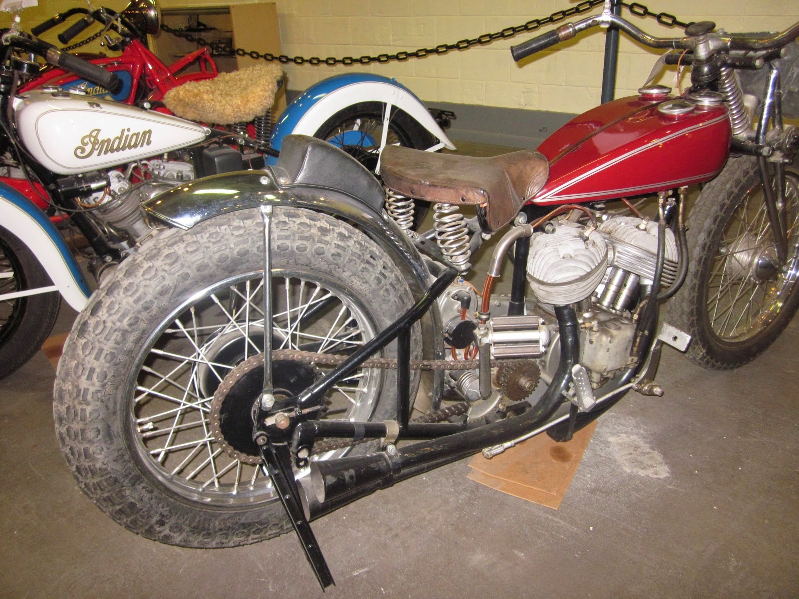 PHOTO KA SABSE BADA COLLECTION: OLD CAR AND BIKE PHOTO