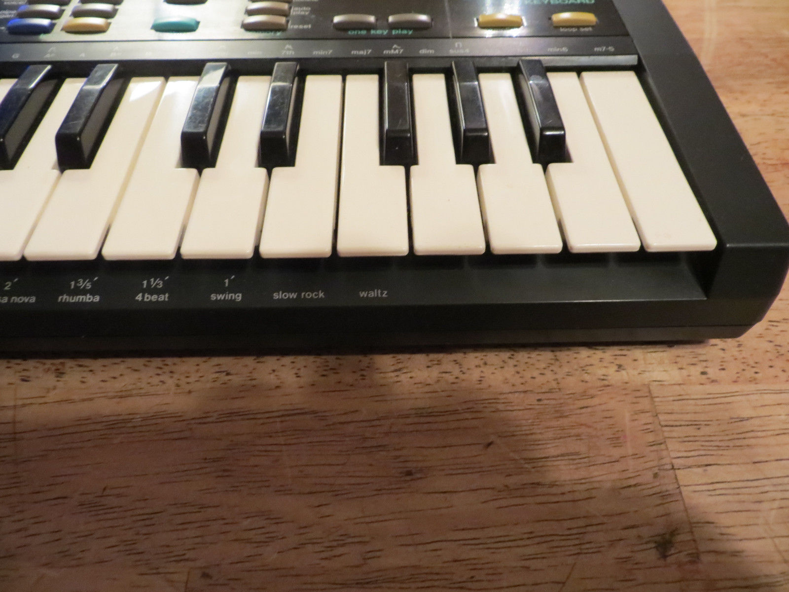 MATRIXSYNTH: VINTAGE CASIO SK-1 SAMPLING KEYBOARD