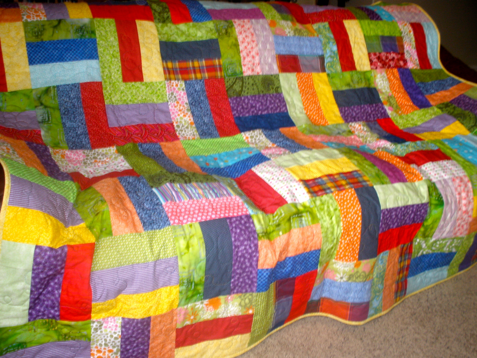 Quick-Tips Sewing: Multi-Colored Quilt