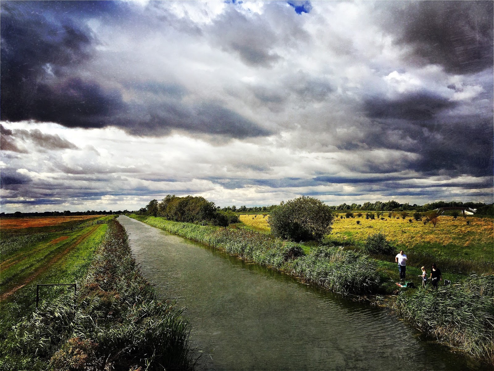 Some colour photos of the Lodes Way and the River Cam by Grantchester ...