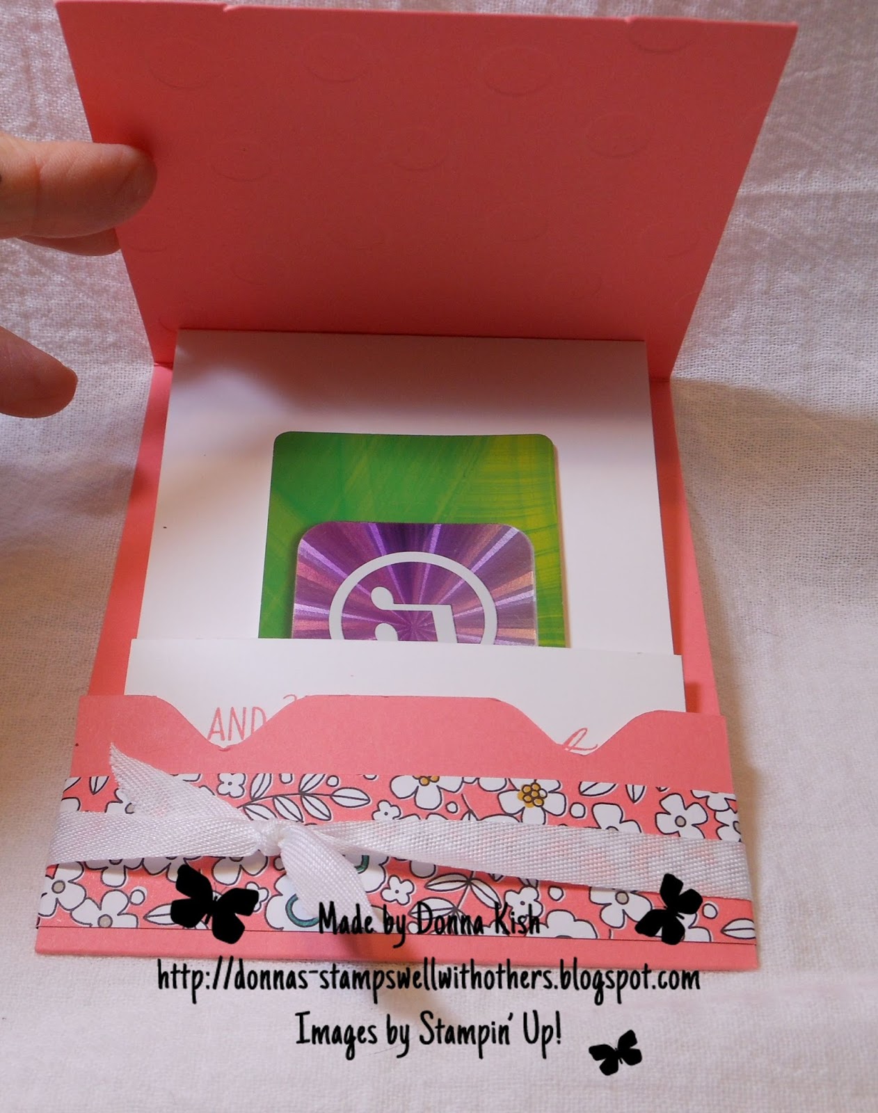 Stamps Well With Others: Little Piggy Gift Card Holder