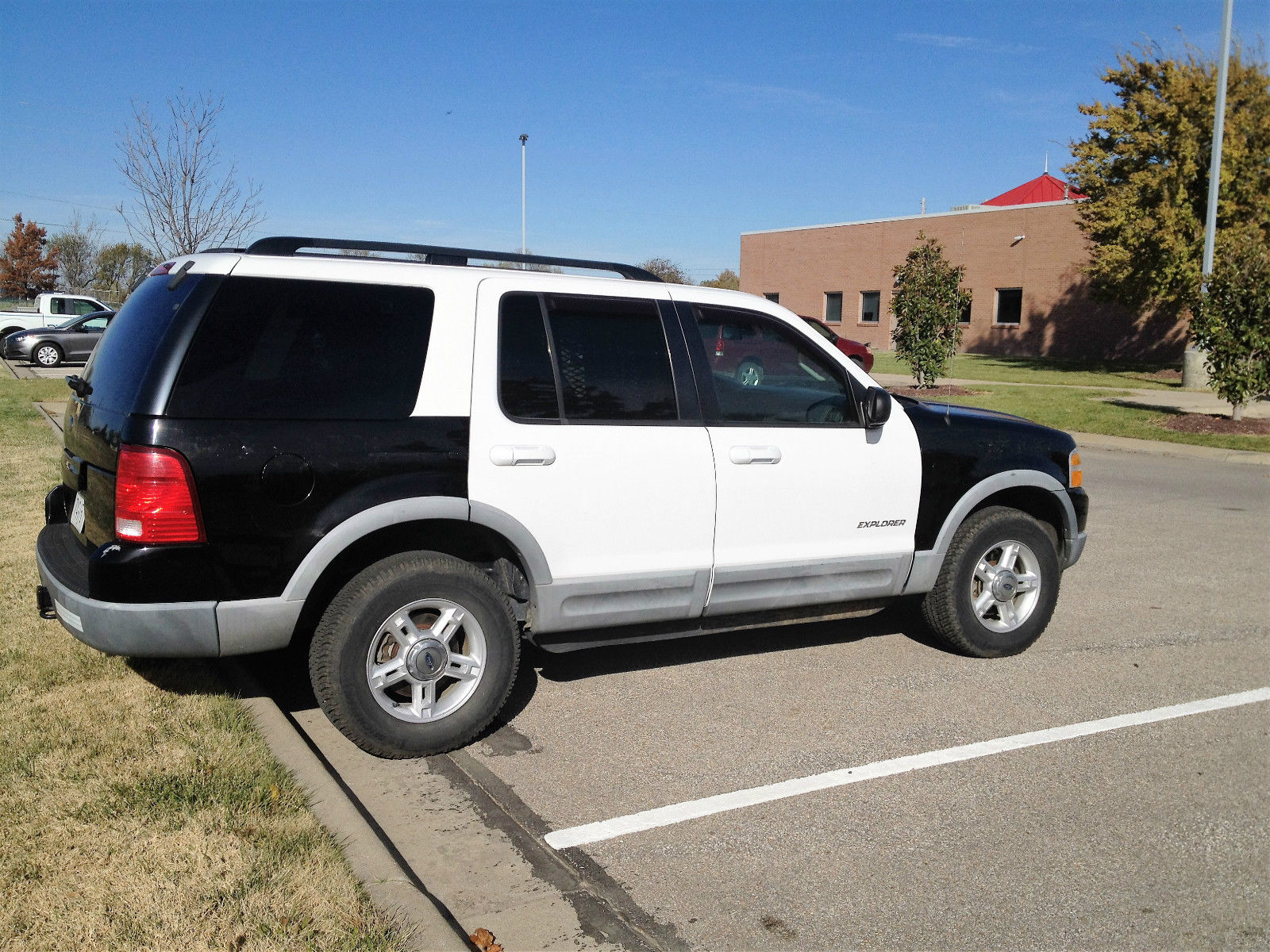 Former K9 Cop Car: 2002 Ford Explorer XLT - DailyTurismo