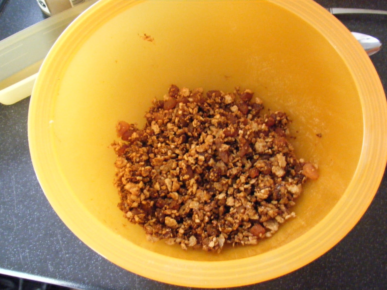 High Iron Apricot Tupperware Snack Bars