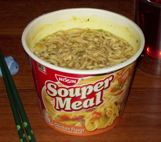 Ramen Butterfly: Nissin Souper Meal Chicken Flavor with Vegetable Medley