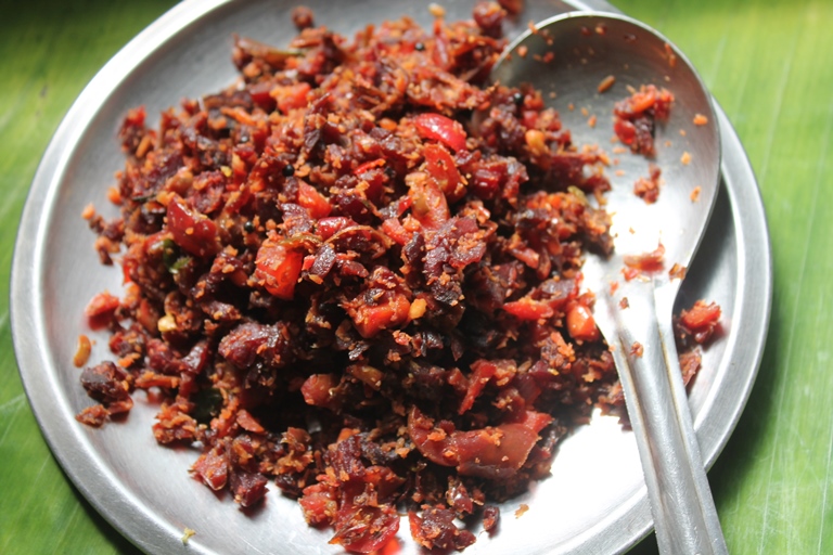 Nanjil Samayal: Mixed Vegetable Thoran Recipe
