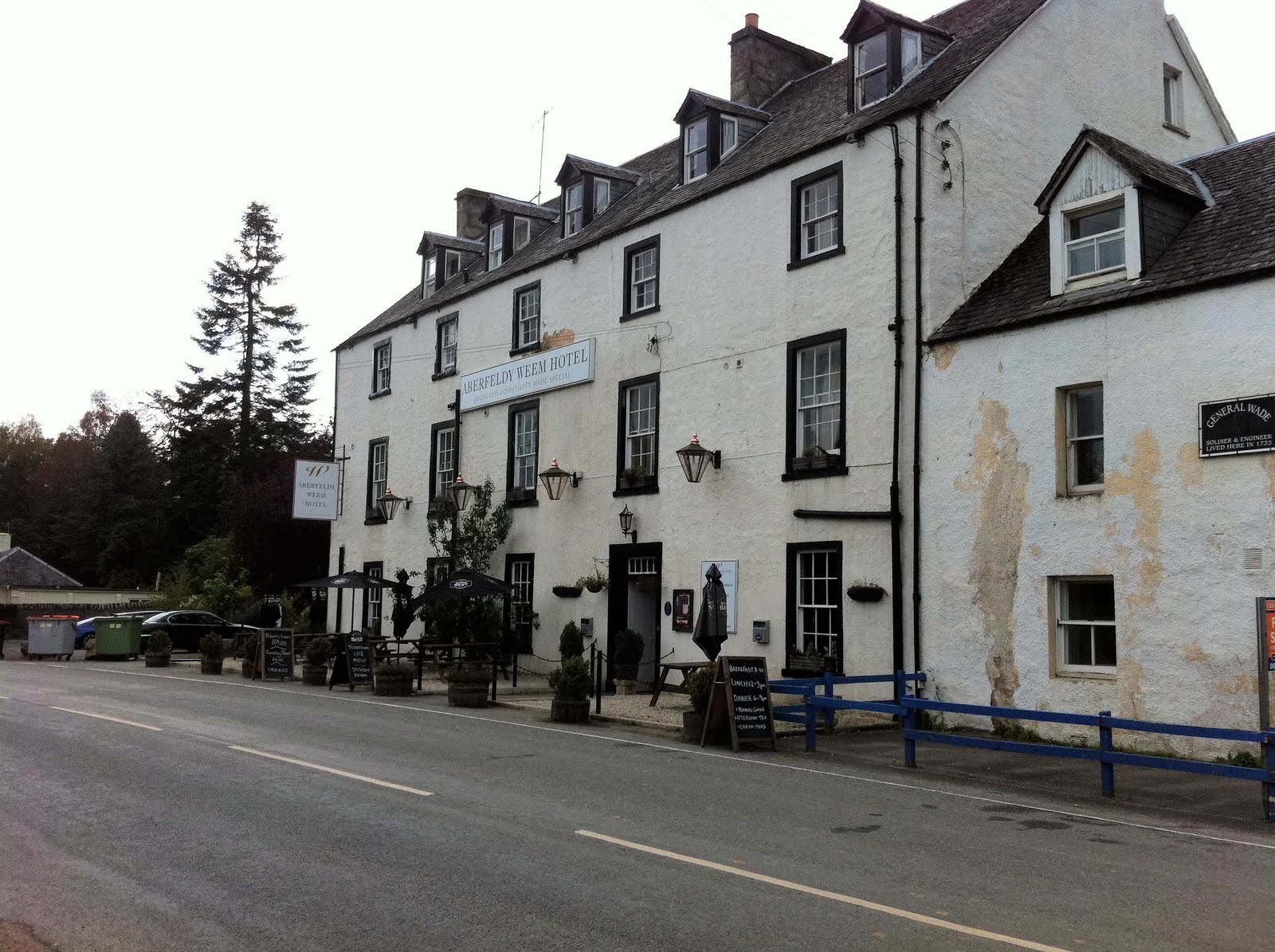 Walking and Crawling: Aberfeldy, Fortingall, Kenmore loop: 26th ...