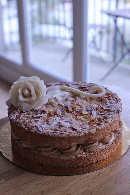 Welcome to Talita's Kitchen: sweet almond dacquoise