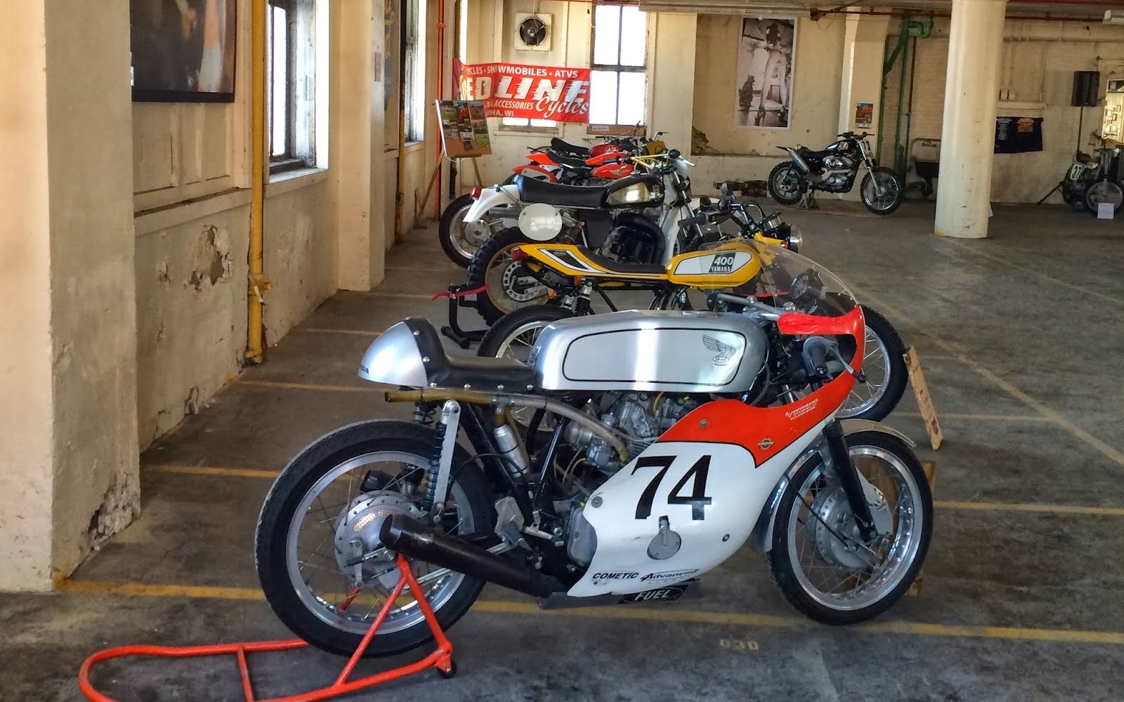 Mama Tried Motorcycle Show - RocketGarage - Cafe Racer Magazine