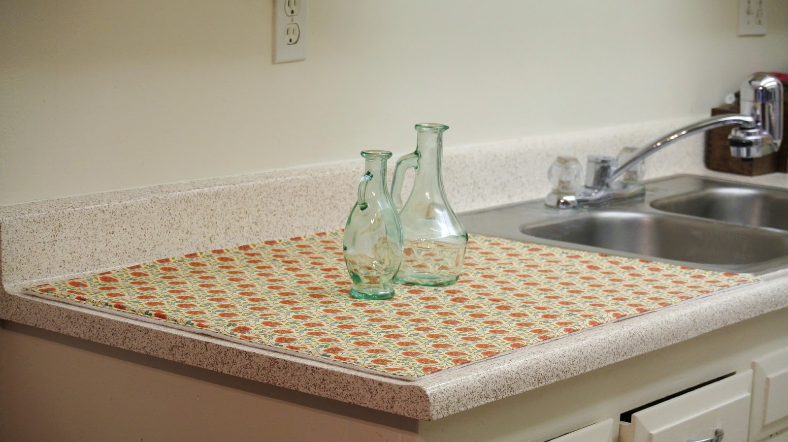 I Made the Flowers Myself: Sewing Project #5: Dish Towel Drying Mat