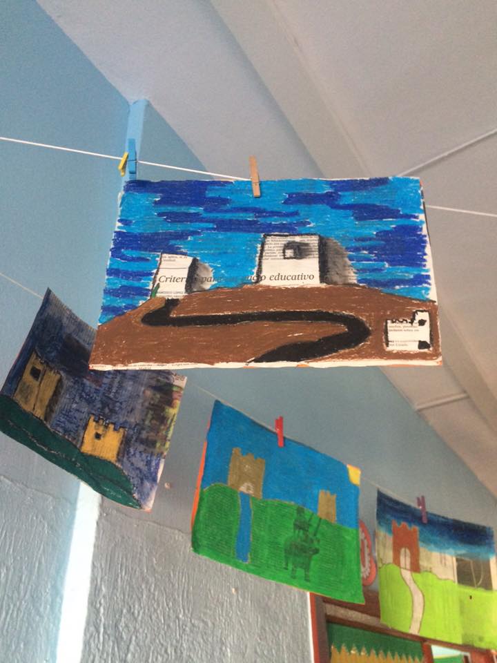 OUR ENGLISH CLASS: Art and crafts