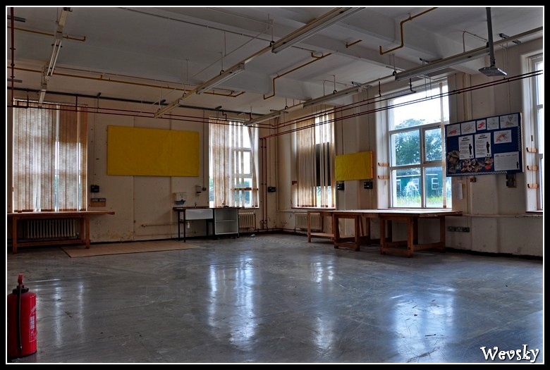 Wevskys Exploration Stuff: Hereson School/Formerly Holy Cross RC school ...