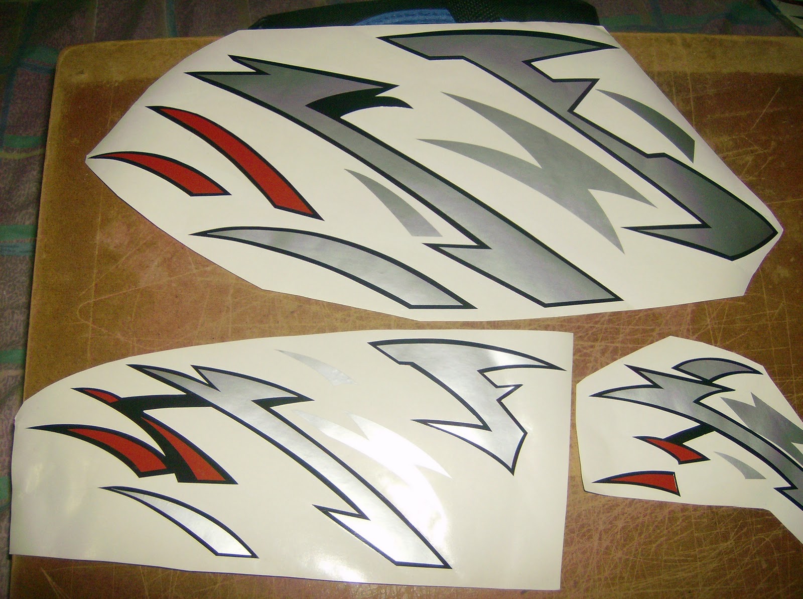 DISEÑOS DE CALCOMANIAS: NUEVOS DISEÑOS DE CALCOMANIAS