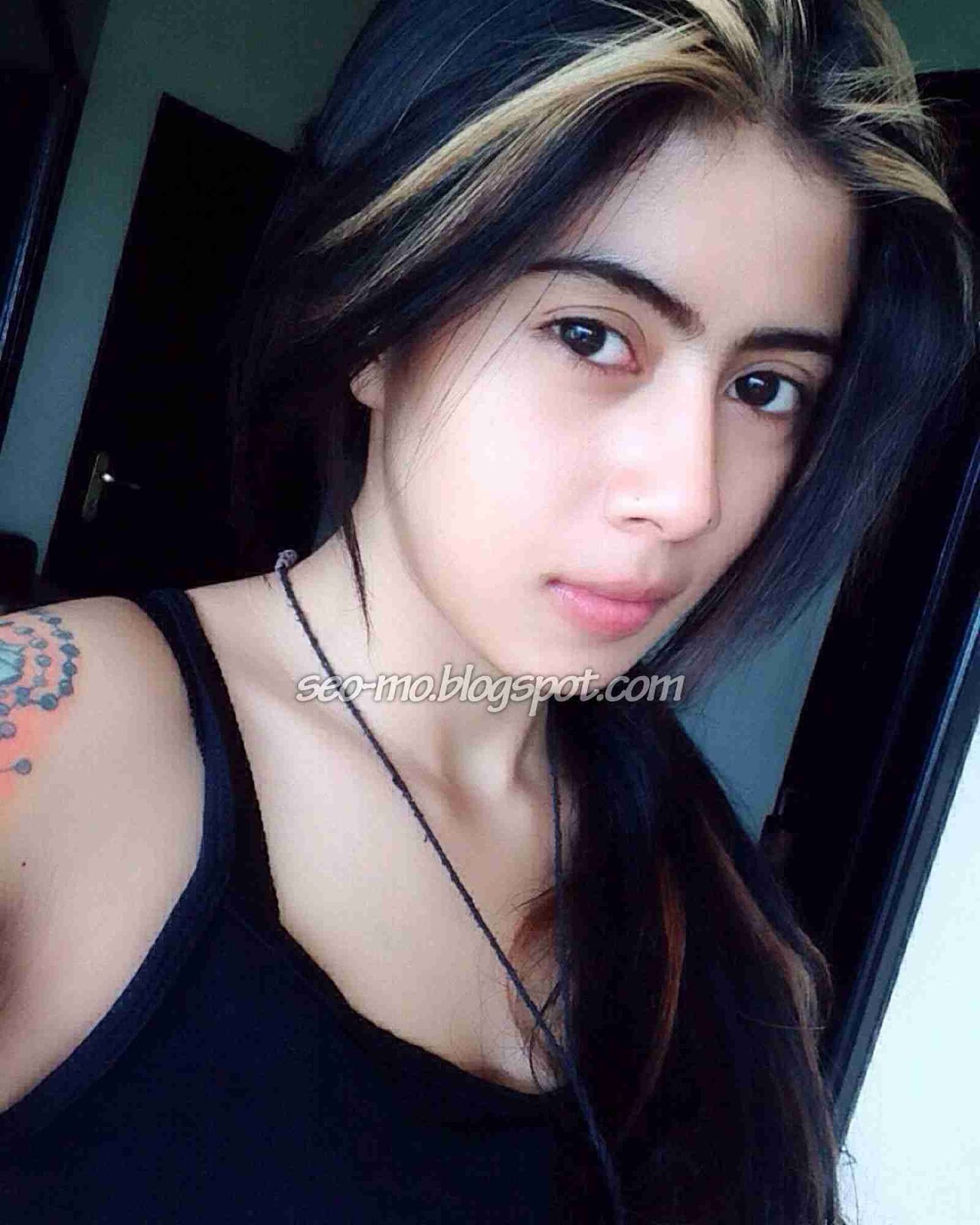 Memek Indri Barbie