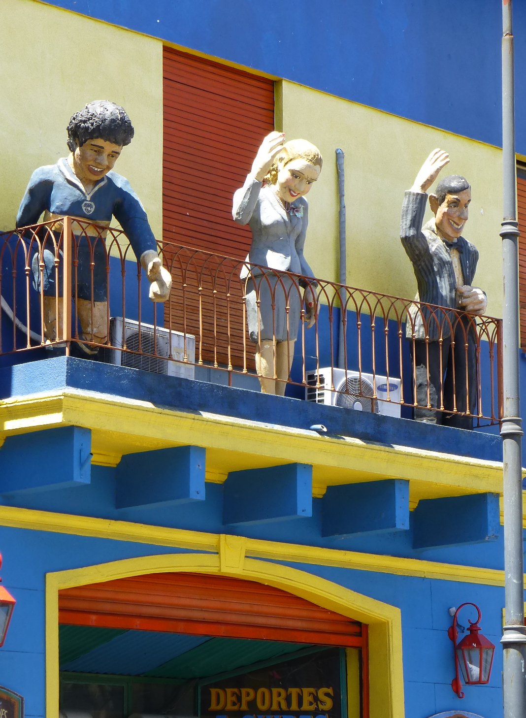 Marcea's World: Day 11, A Tour of Buenos Aires Neighborhoods