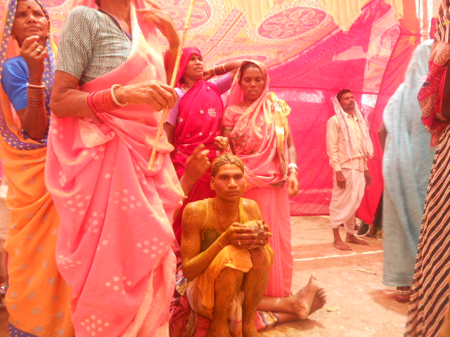 GONDMAHASABHA: GOND SAMAJ ME SAMUHIK SAMAJIK VIVAH