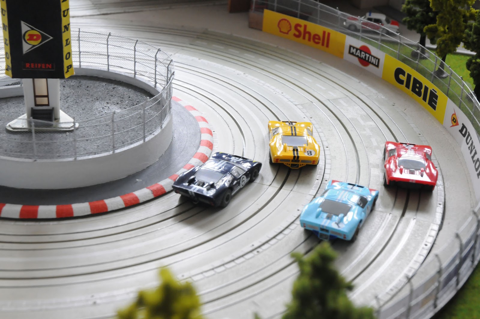 ACAR FOREST HILL - SLOTCAR HO CUSTOM: Faller AMS - Bilder von der alten ...