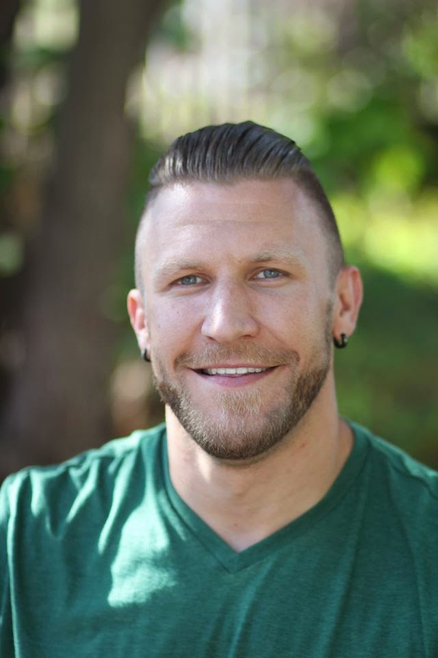 CCM Update: Reaching a New Generation: An Interview with Rob Warren