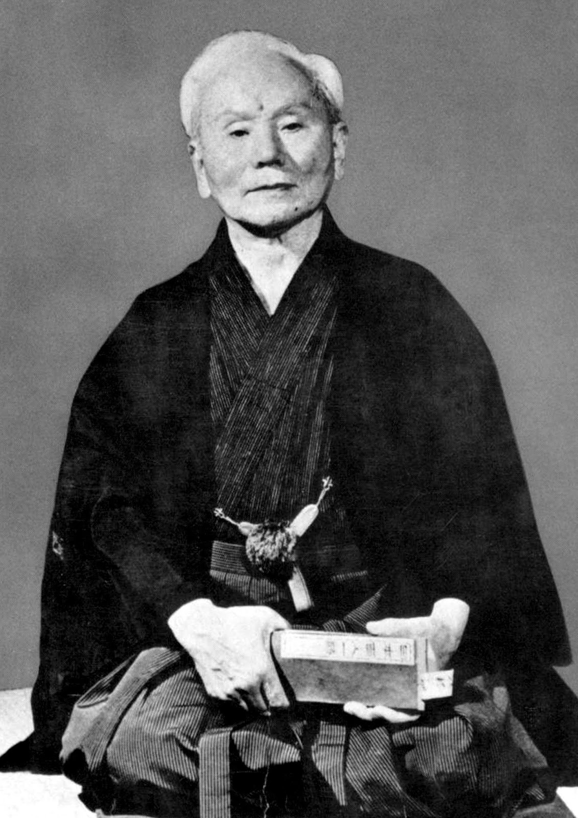 Karate Shotokan: Gichin Funakoshi: 60 anos da morte do grande mestre