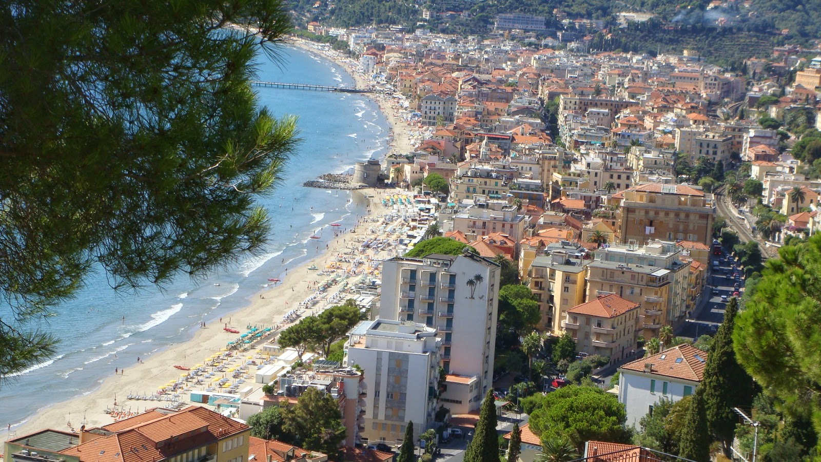 Urlaub Alassio Ligurien, Italien: www.alassio.mobi/de/