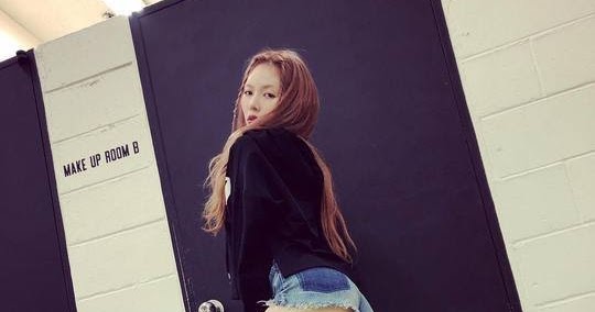 Hyuna celebrates her 12th debut anniversary