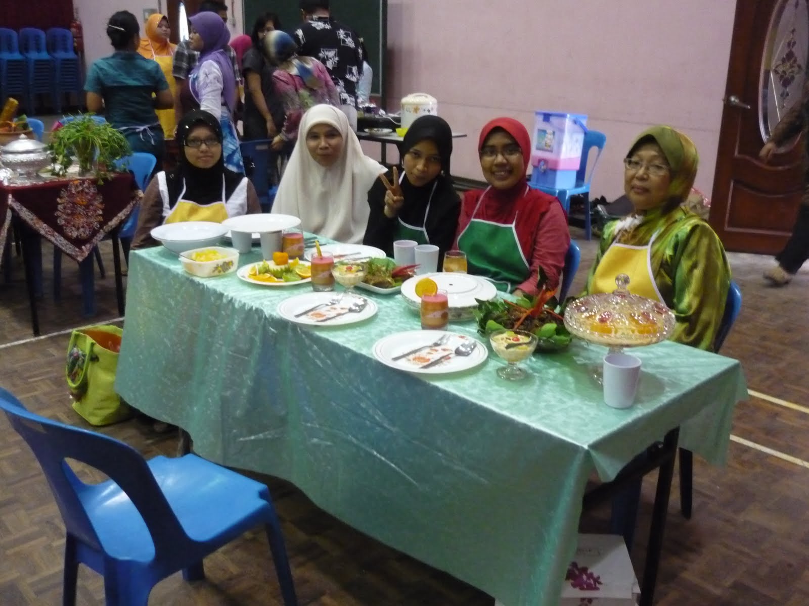 ZeeMa BakErY: KETIKA MENYERTAI PERTANDINGAN MEMASAK DI KEM BELIA & SUKAN