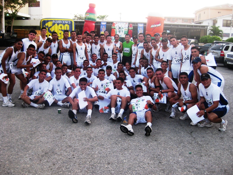 essuna, escuela superior naval: CARRERA 15KM SALINAS