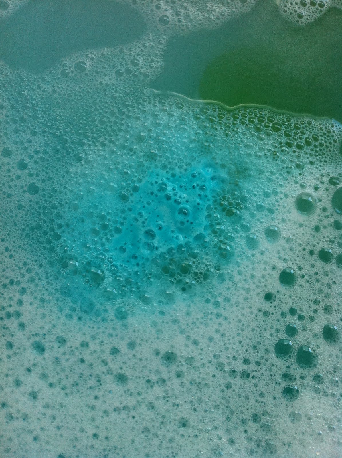 Loved By Lexi: LUSH: Fresh Handmade Cosmetics