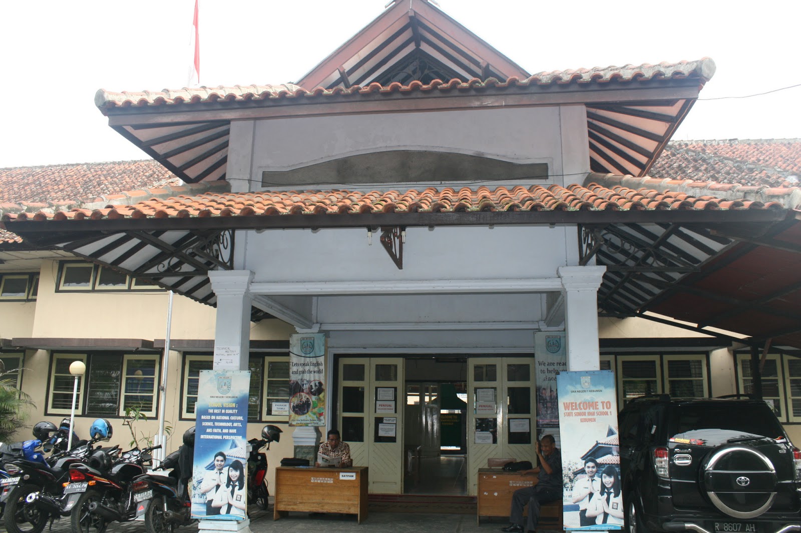 SMA NEGERI 1 KEBUMEN : WAJAH LAMA