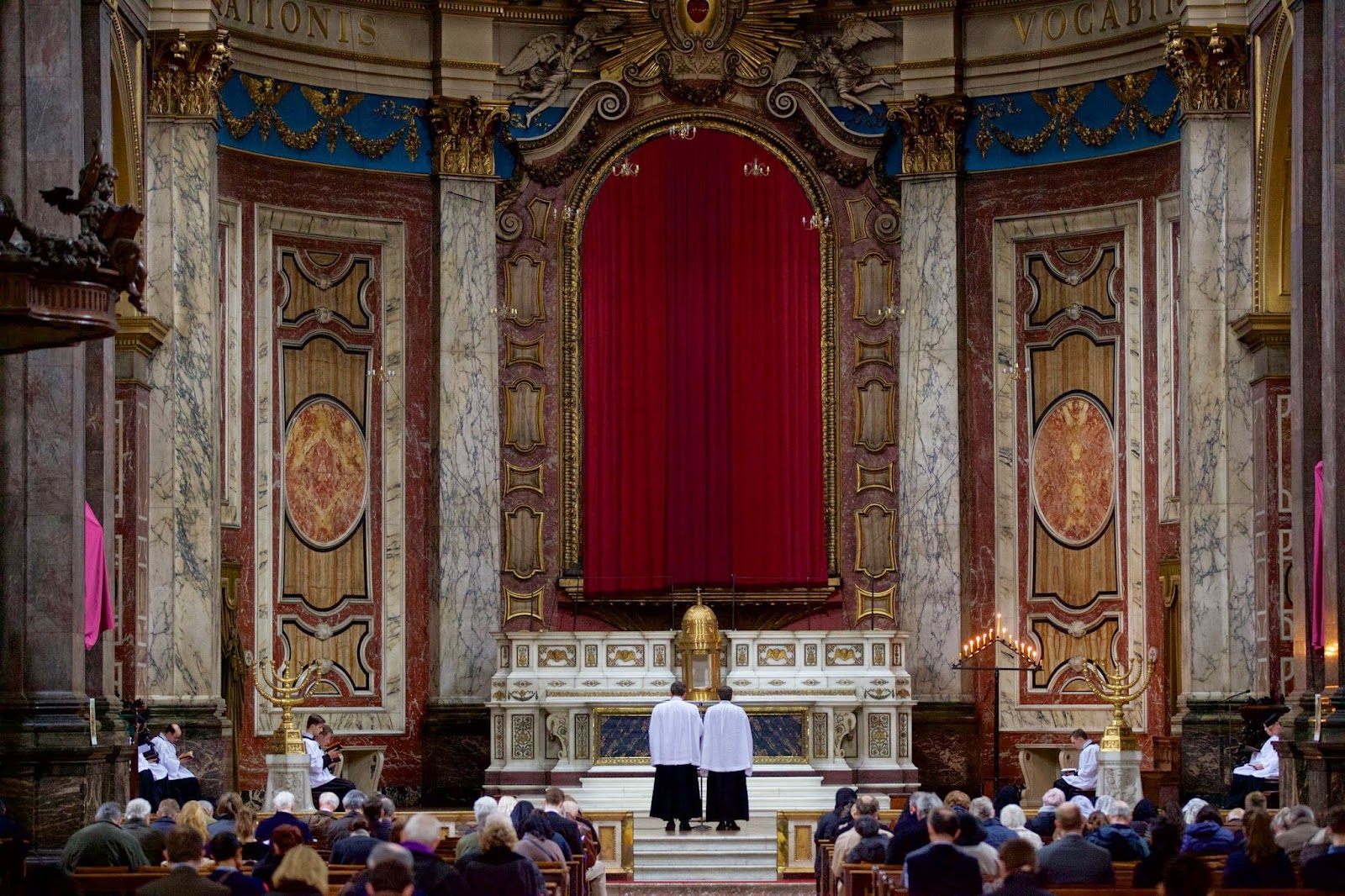 New Liturgical Movement: Good Friday at the London Oratory