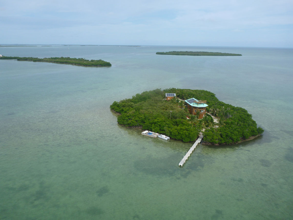 Luxury houses, villas and hotels: Melody Key, Florida