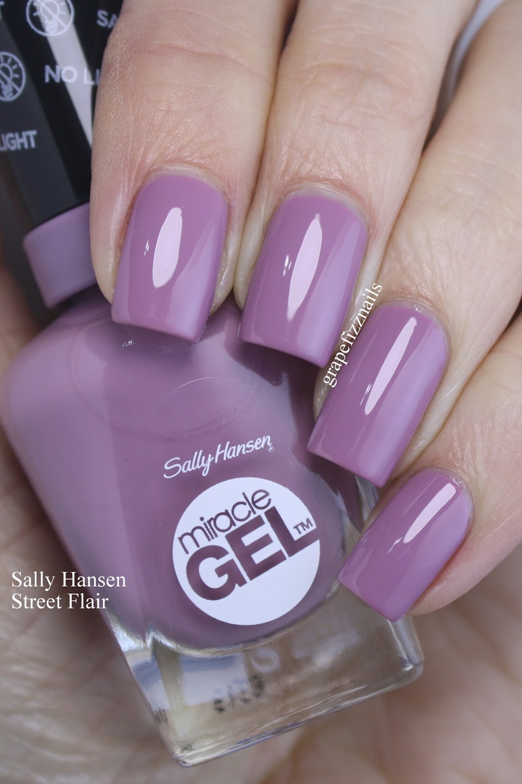 Grape Fizz Nails: Sally Hansen Spring 2017