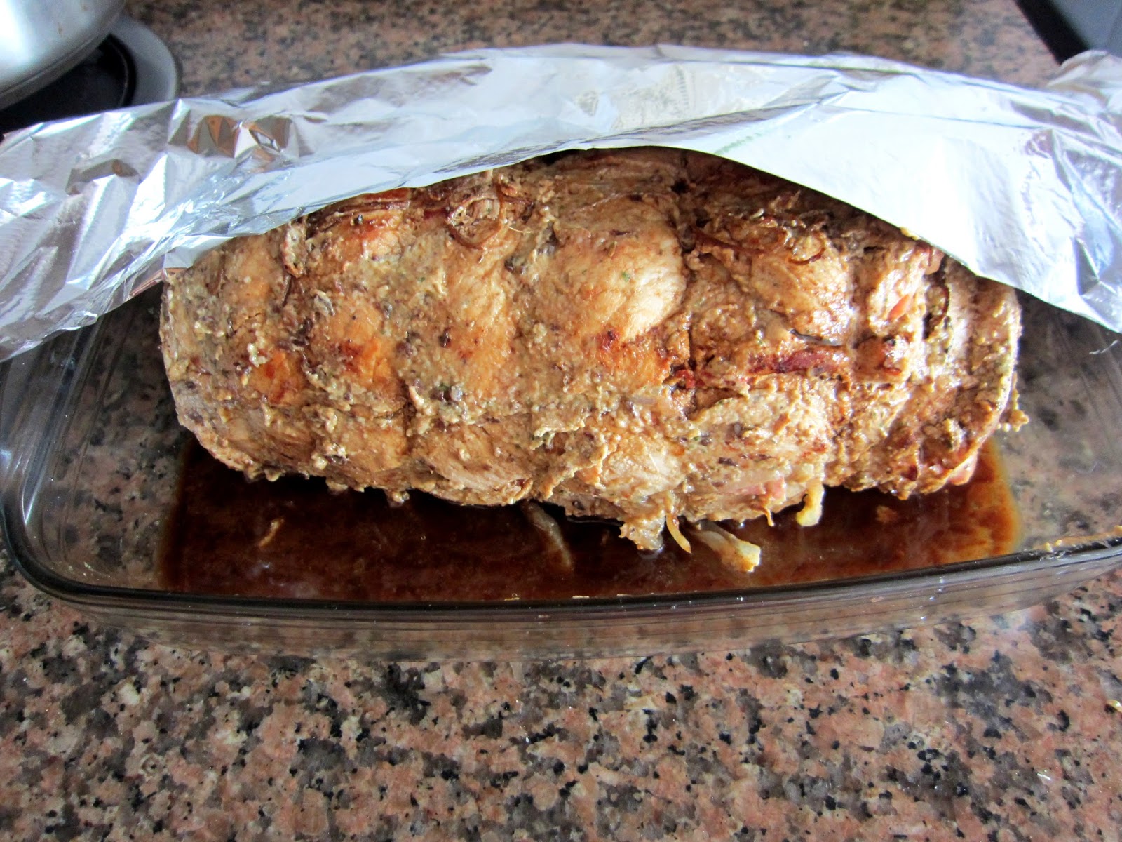 Una pincelada en la cocina: Lomo de cerdo relleno, estilo navideño